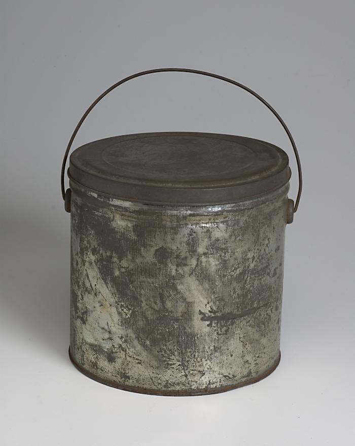 Connecticut Collections : Physical Object : Covered Tin;Covered Tin ...