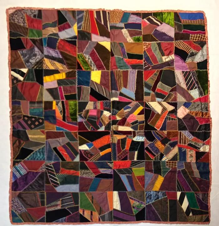 Connecticut Collections : Physical Object : Quilt [97.12.4]